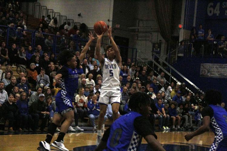 Winner winner, Turkey dinner: Blue Devils defeat Wildcats in season ...