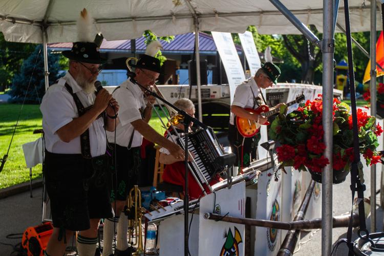 Roll out the barrel: Germanfest off to raucous start | Community News ...