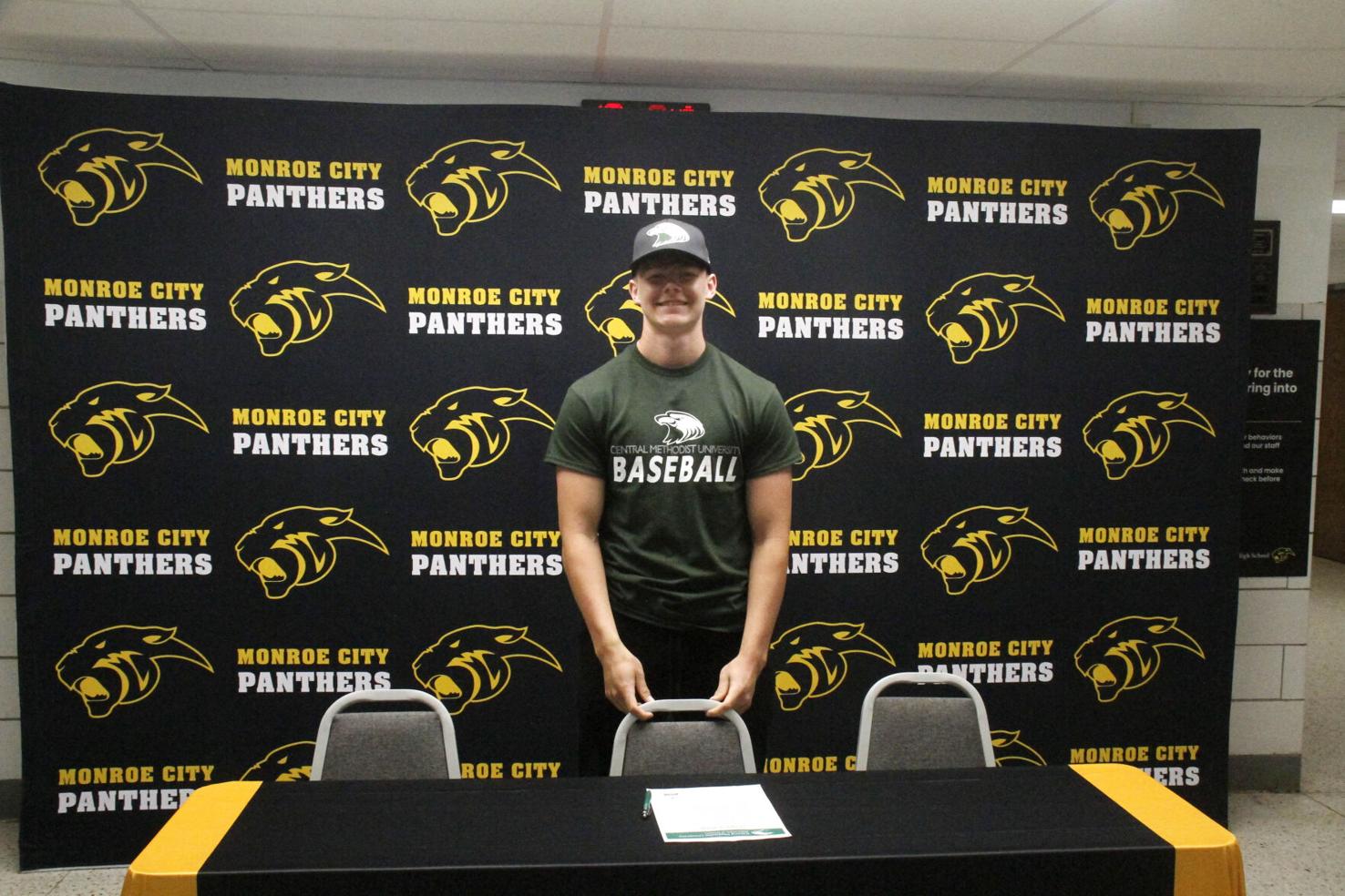 Monroe City senior Carter Jones commits to Central Methodist baseball ...