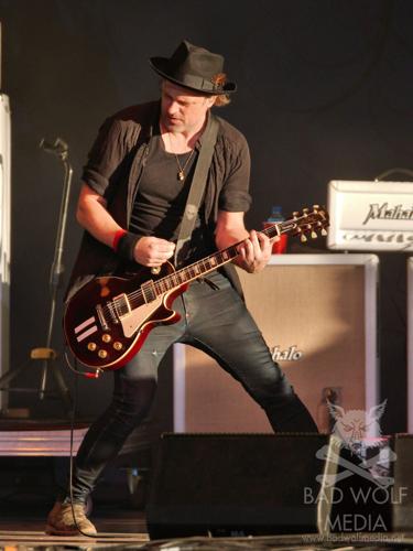 INTERVIEW: Collective Soul's Dean Roland talks recording, playing live ...