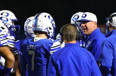 QHS, QND face road tests to open playoffs | Sports | whig.com