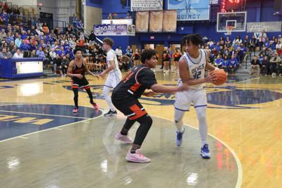 QHS captures third straight regional title, taking down O'Fallon in ...