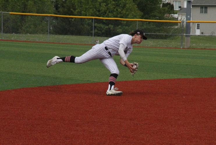 Rough Seas: Pirates unable to keep pace with Hickman | Sports | whig.com