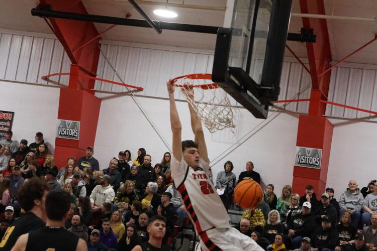 Dunk and Swat: Knowles sets the tone for Titans in win over Central Lee ...