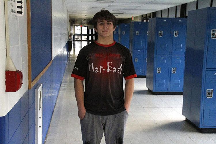 QHS wrestlers ready to rumble in triangular match against cross-town ...