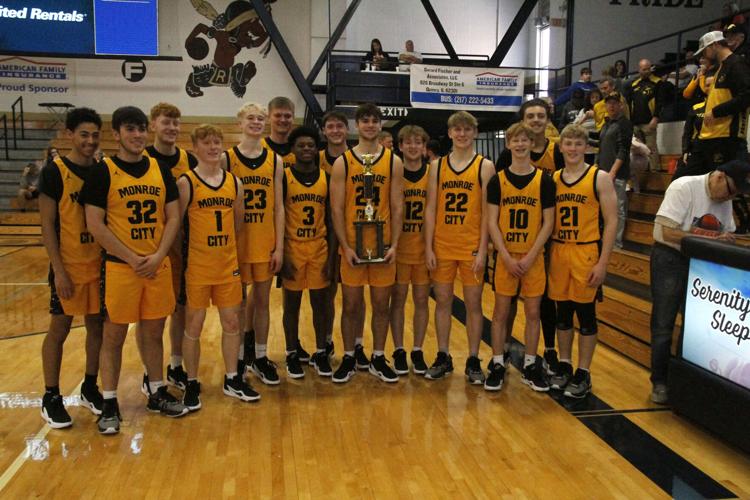 Superfan Shootout: Monroe City wins overtime thriller over Routt ...