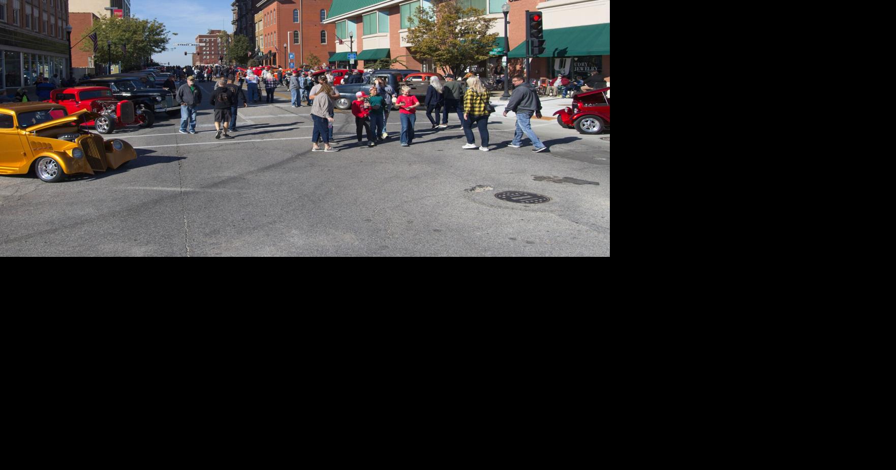 48th annual Fall Color Run fills Quincy with color, horsepower, history ...