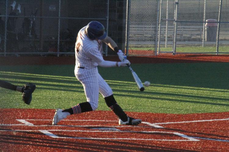 Pirates baseball targets district championship | Sports | whig.com