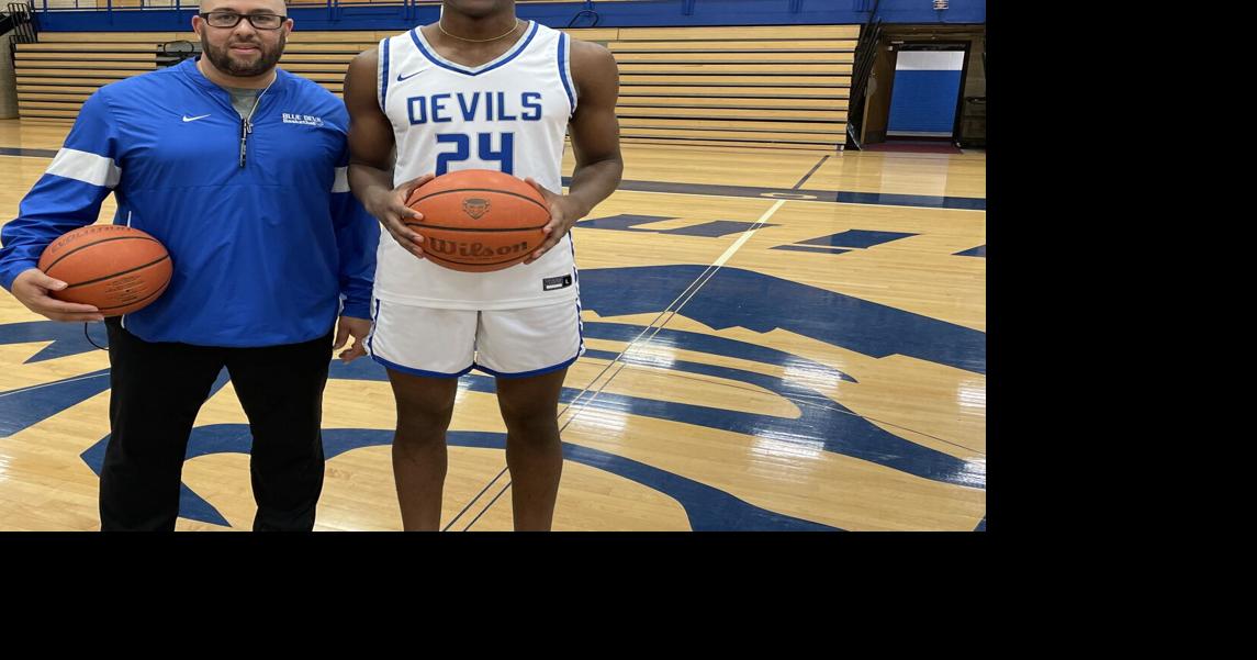 Blue Devils' Douglas overcomes obstacles to excel | Sports | whig.com