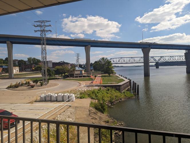 Riverfront committee reviews funding options for power line burial | News | whig.com