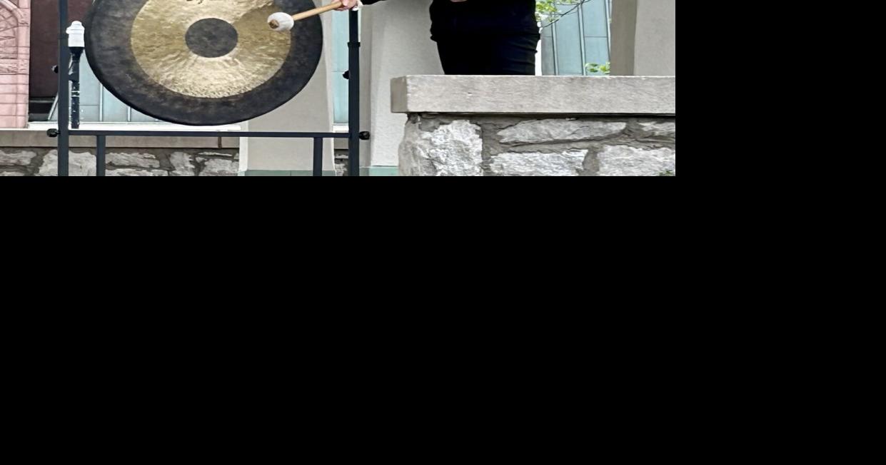 Gong vigil honors sexual assault survivors | Quincy News | whig.com