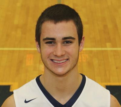 Hyer keeps Fayhee in check as Raiders rebound | Article | whig.com