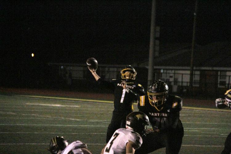 Monroe City blanks Highland in district quarterfinal | Sports | whig.com