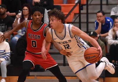 Longcor, Thomas and Brown earn All-WB6 honors | Sports | whig.com