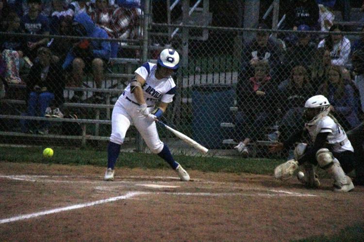 Miller delivers in QND cross town win over QHS | Sports | whig.com