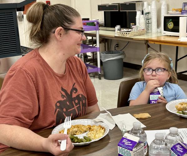 ECFC program emphasizes healthy eating, meal prepping and family time ...
