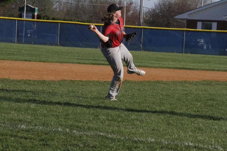 Saukees capitalize on second chance to defeat Devils | Sports | whig.com