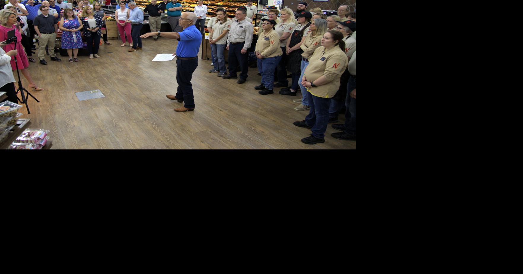 Niemann name officially returns to Quincy storefront after nearly 30 ...