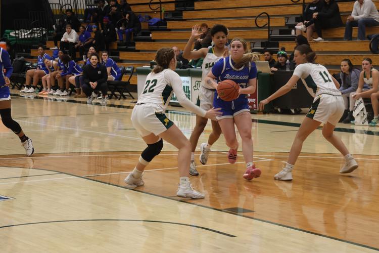 Blazers sweep the season series with Lewis & Clark behind Flynn's 28 ...