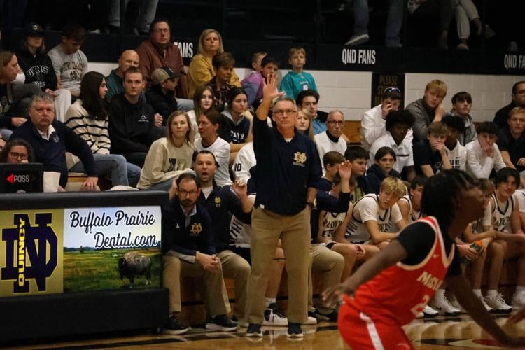 Raiders roll past McCluer in Altmix's debut as coach | Sports | whig.com