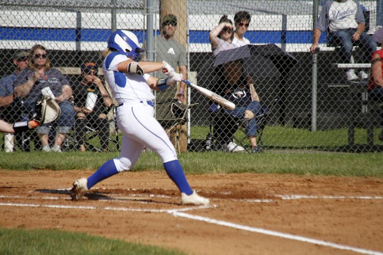 Blue Devils power their way to victory over Chargers | Sports | whig.com