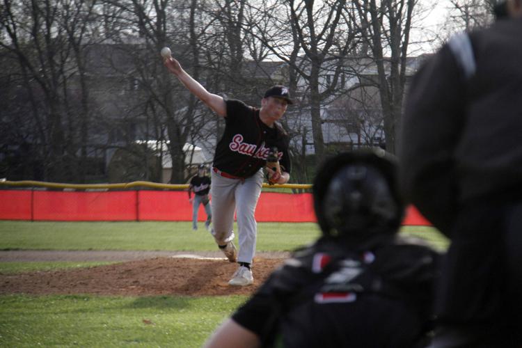 Allen mows down Cougars in Saukees win | Sports | whig.com