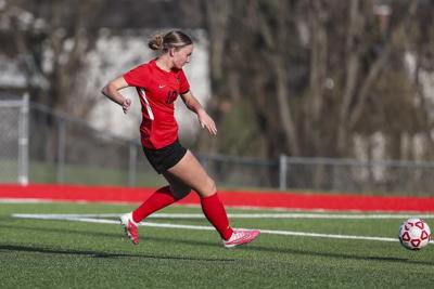 Davis scores four goals in Hannibal win over Mexico | Sports | whig.com