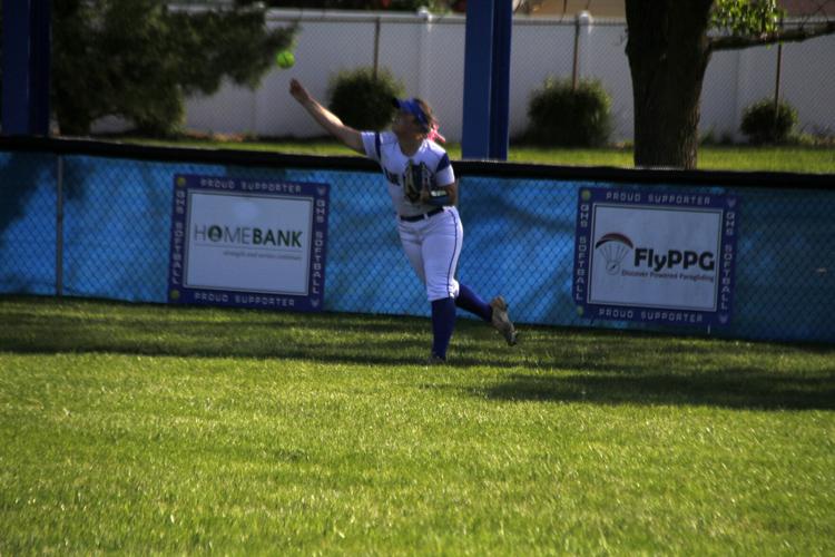 Blue Devils power their way to victory over Chargers | Sports | whig.com