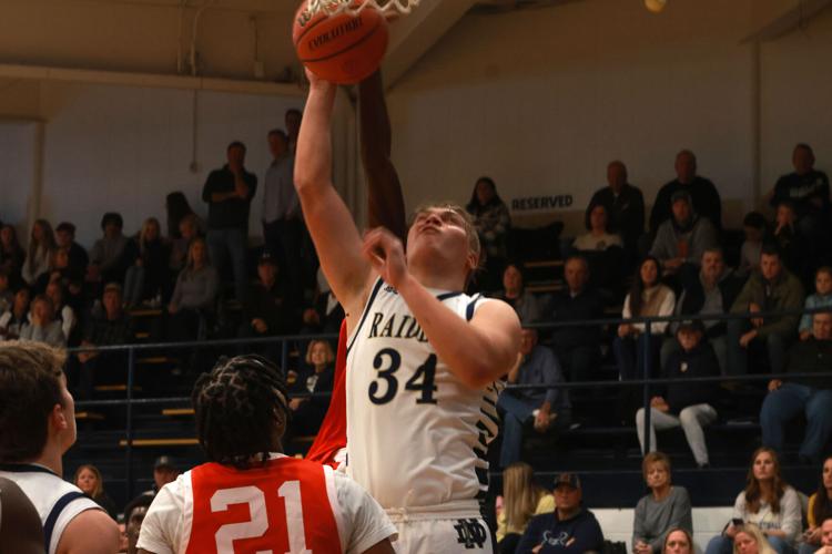 New-look Raiders impress in season opening win over McCluer | Sports ...