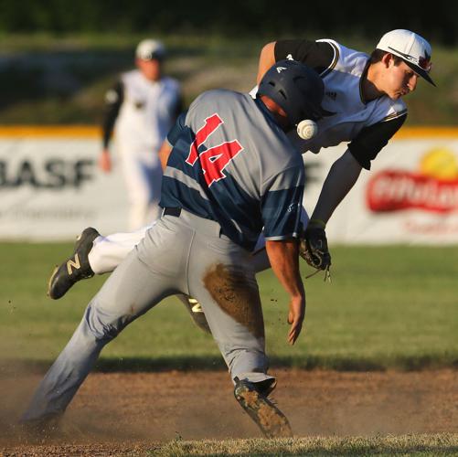 Herald-Whig's Best Sports Photos of 2018 | Photo Galleries | whig.com