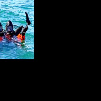 Divers pull Paralympic hopeful's prosthetic from ocean floor | Ap ...