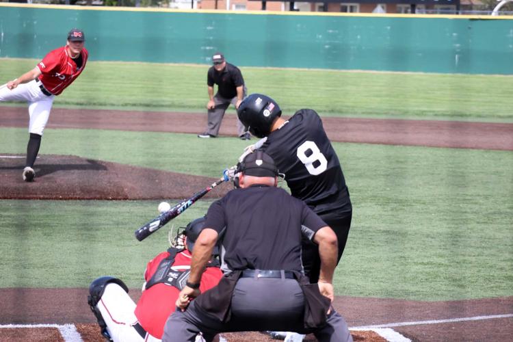 Saints silence Hawks bats in doubleheader sweep | Sports | whig.com