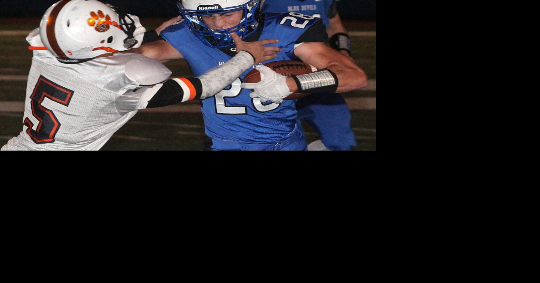 QHS vs. UTHS Football | Photo Galleries | whig.com