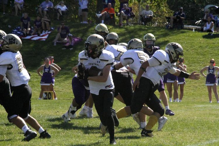 Niekamp, senior class takes on leadership role for Panthers | Sports ...