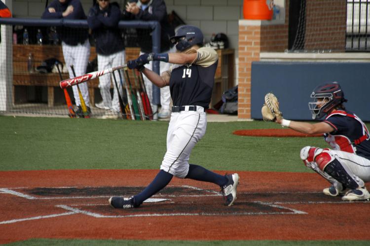 Rose is a thorn in Chargers side in Raiders victory | Sports | whig.com