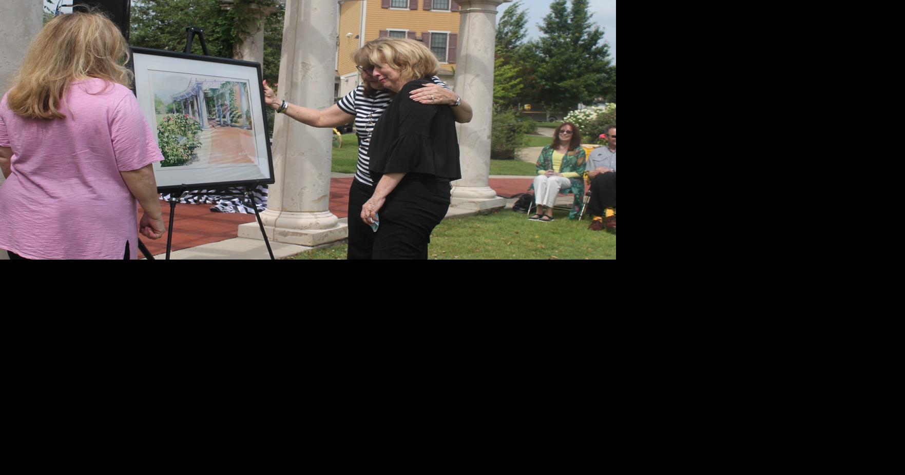 From bookstore employee to vice president, Harding honors Howell for 25 ...