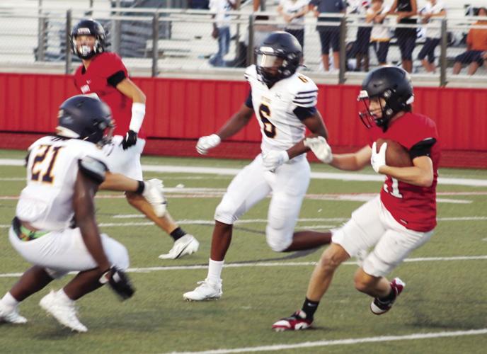 Lions pounce on Pioneers in opener | Sports | whitecountycitizen.com