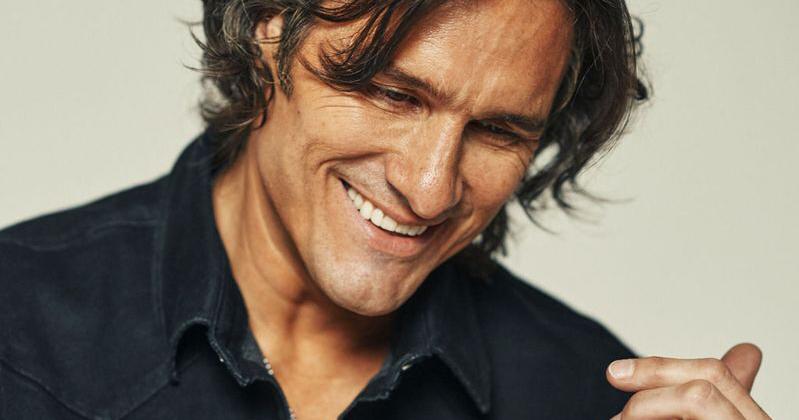 Arkansas' own Joe Nichols, hugger and Hog caller, headlining Get Down ...
