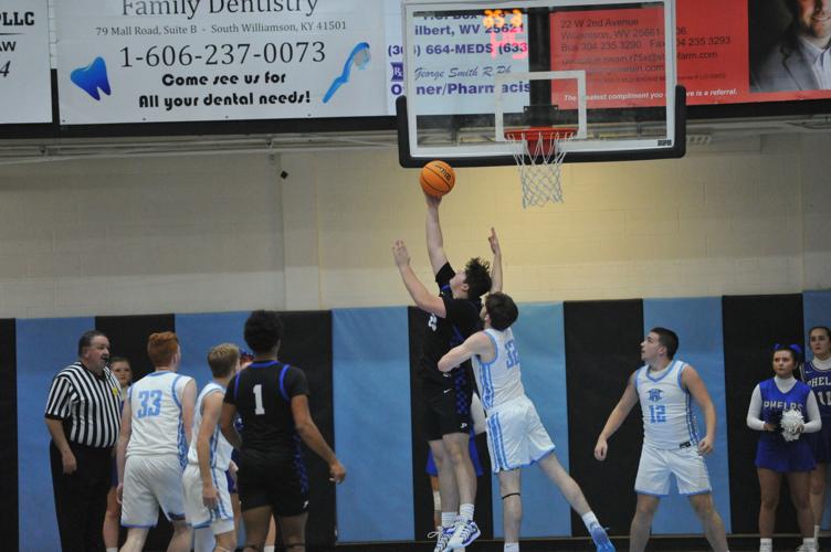 Miners top Phelps 68-62 in season opener | Sports | williamsondailynews.com