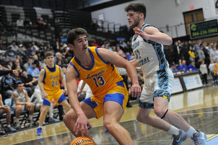 Logan blows past Mingo Central, 82-48 | Sports | williamsondailynews.com