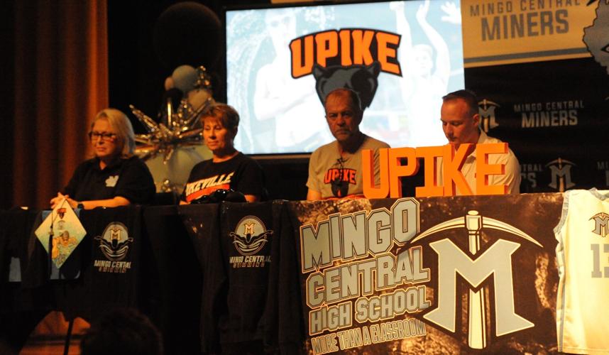 Pair of Mingo Central student-athletes sign with UPIKE | Sports ...