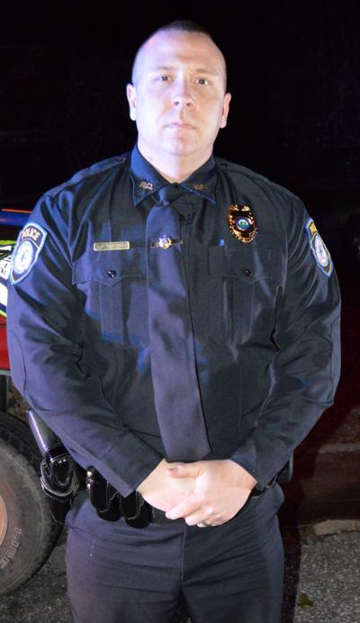 Williamson police chief saves woman | News | williamsondailynews.com