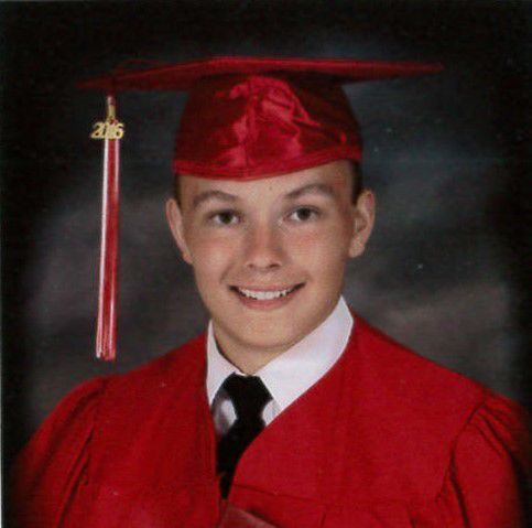 2 local seniors named Arch Coal Scholars | News | williamsondailynews.com