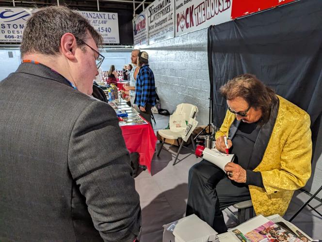 ASW returns to the Williamson Fieldhouse | News | williamsondailynews.com