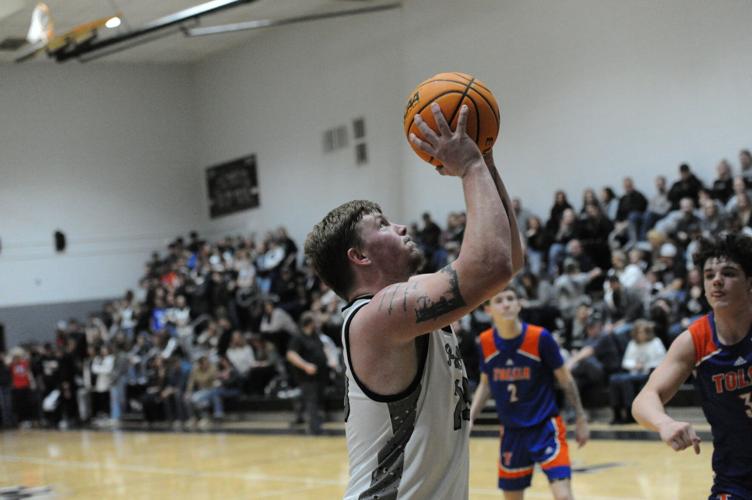 Panthers drill 12 threes in blowout win over Tolsia | Sports ...