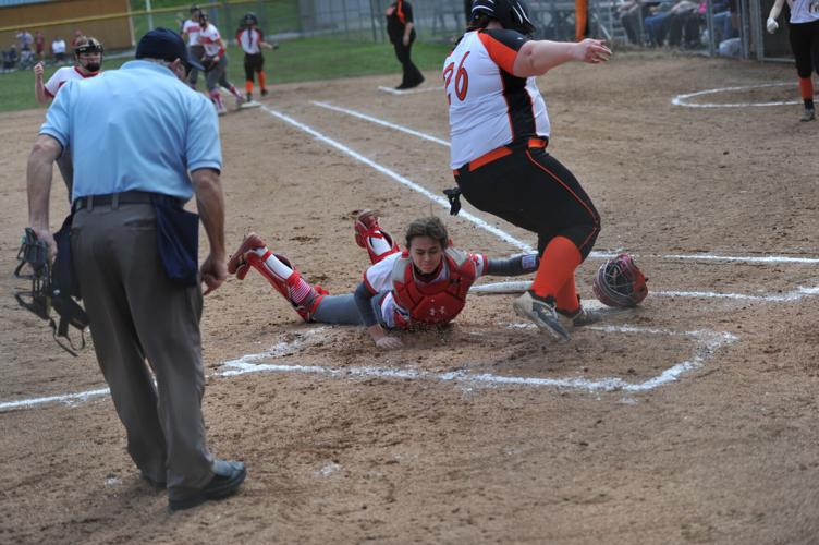 Fahm Ks 15 in 9-1 win over Floyd Central | Sports | williamsondailynews.com
