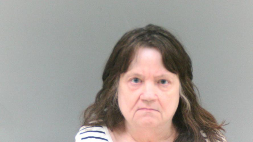 Two women charged with gross child neglect | News | williamsondailynews.com