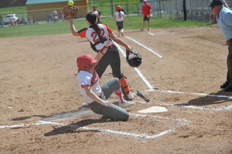 Fahm Ks 15 in 9-1 win over Floyd Central | Sports | williamsondailynews.com