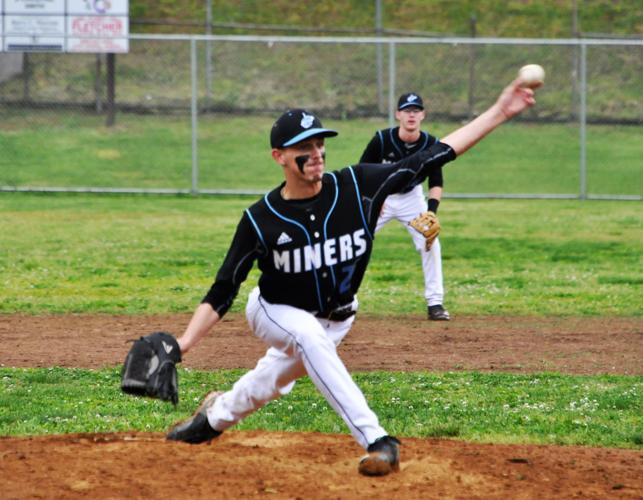 Mingo Miners score five in seventh to beat Tolsia | Sports ...