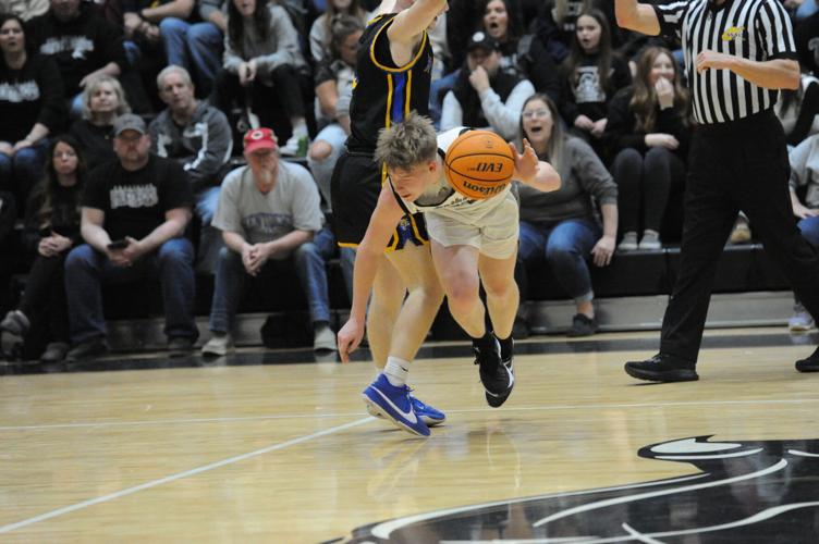 Hot shooting sends Logan past Tug Valley in Naugatuck | Sports ...